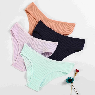UnderpantsForWomenCo