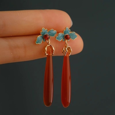 S925纯银长水滴红玛瑙耳环高级感