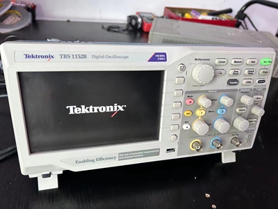 回收泰克TBS1152B示波器