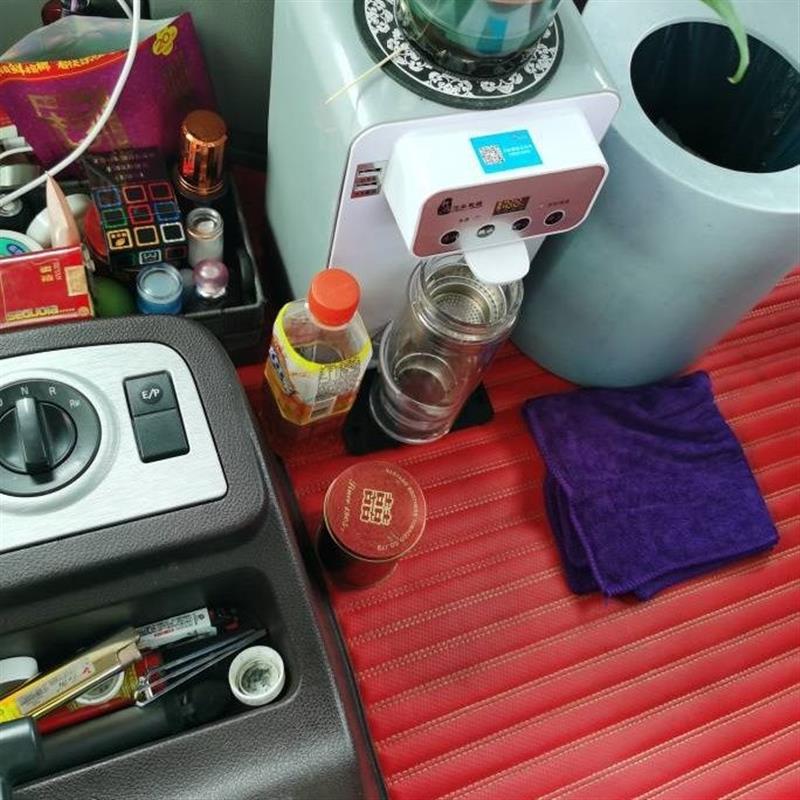 车载饮水机24v货车专用车载饮水机24V货车专用升级款车载加热壶