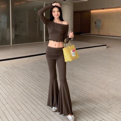 长袖上衣低腰喇叭裤套装