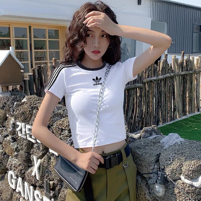 阿迪达斯三叶草女短袖运动T恤