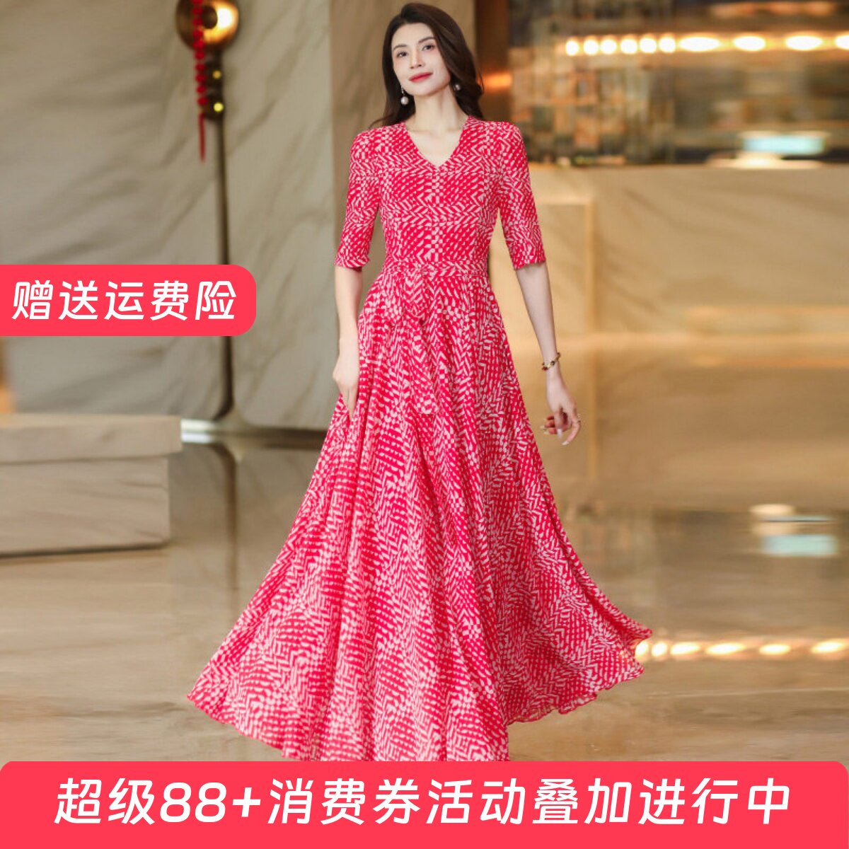2026年夏季V领印花连衣裙收腰显瘦长裙妈妈款短款小个子沙滩裙