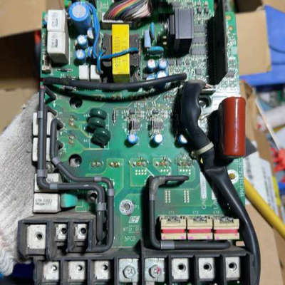 安川电源板驱动板 ETP712481，YPHT31614-1