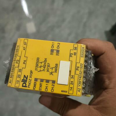 777514 PNOZ XV3P 安全继电器 皮尔兹议价维修
