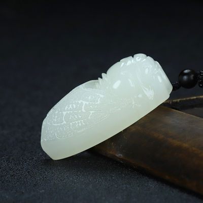 新疆和田玉蝉吊坠男女款白玉知了挂件玉石一鸣惊人玉坠项链毛衣链