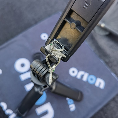 时尚个性镶钻蛇形耳环女小众设计感高级气质百搭耳钉耳饰百搭冷酷