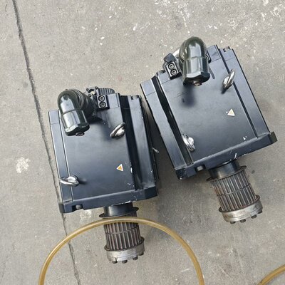 价伺服电机SV-X2M6550A-N4LASV-X2M65100A-N4LASV-X2M65200A-N4LA