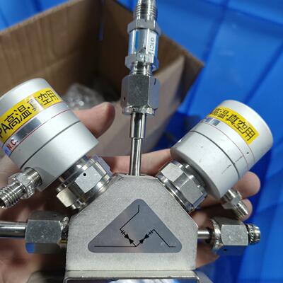 金FUJIKIN三通隔膜阀 型号316L 日本制造 适用