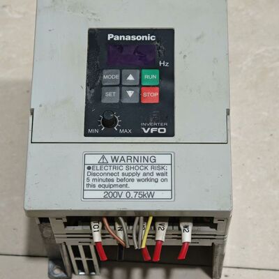变频器BFV00072GK 0.75KW 220V