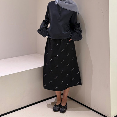 RIER 26SS 缎面半身裙 老虎上上山 买手店