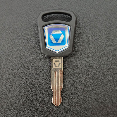 徐工挖掘机点火钥匙启动开门钥匙