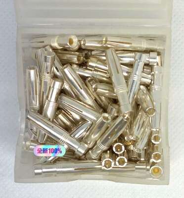 进口CCFA2.5D插头插针母头剩余一盒具体