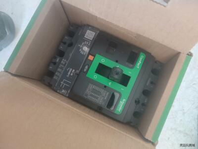 施耐德C10N3MA050塑壳断路器空气开关议价商品