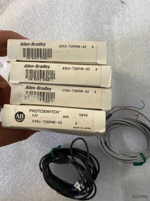 42KA-T2KPHK-A2   罗克韦尔全新3盒，未使用，议价商品