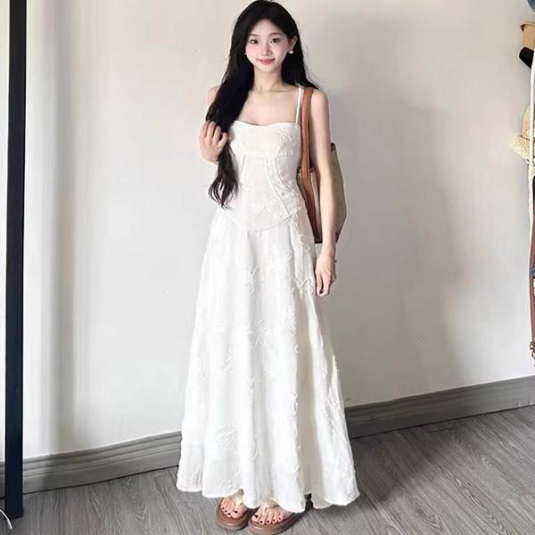 法式性感蝴蝶提花吊带连衣裙子女收腰气质高级感绑带A字长裙夏季