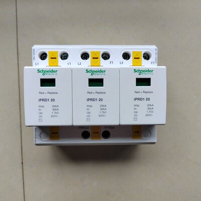 议价施耐德一级电涌保护器iPRD1 20r 3P可维修