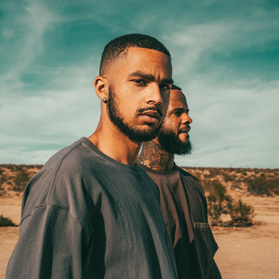 DPLS宽松潮酷男女同款短袖