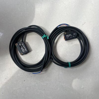议价DEUZE对射光电开关PD30NTK15P3pd30ntk15p3PD30NTK15-P3