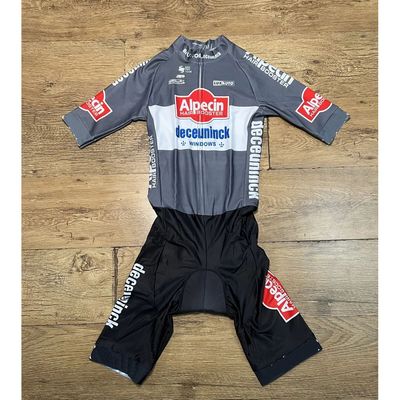LASER CUT Skinsuit 2025 ALPECIN Deceuninck TEAM GRAY Bodysui