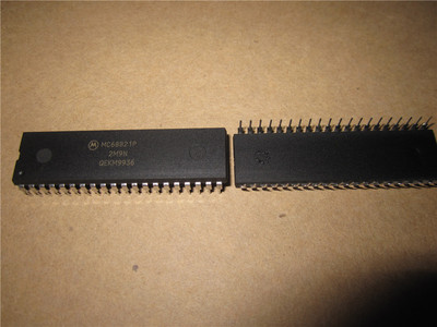 MC68B21CP MC68B21P MC68B40CP DIP-40 集成电路 IC芯片全新