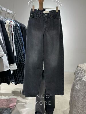 现货~NEROLI 36韩国正品小众设计师品牌2026春款高腰直筒牛仔裤女