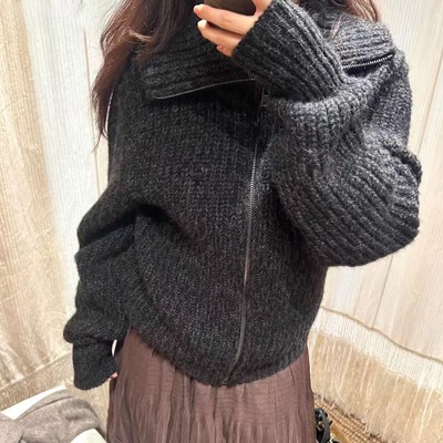 11秋日慵懒氛围感羊毛针织外套