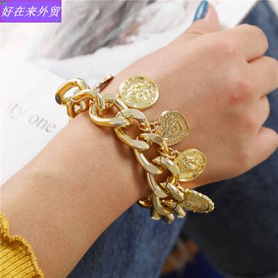 Popular Bracelets Ladies Hip Hop Pearl Heart Bracelet用品