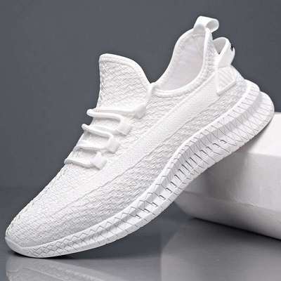 SneakersMWhitblacmoTRu