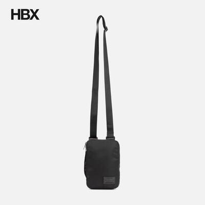 TRVR Staple Passport Pouch 旅行护照包 HBX