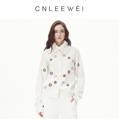 CNLEEWEI秋冬新款围巾套头白色毛衣提花绣花高领毛织针织开衫