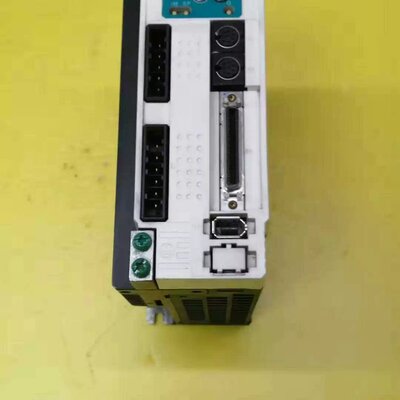 MCDDT3520003 伺服驱动器成色漂亮保修 议价议价