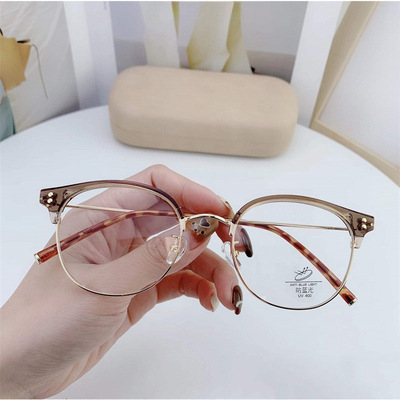 Korean version of myopia glasses for women can be paired wi