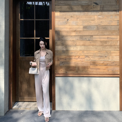 孙智惠宽松秋冬外搭短款外套