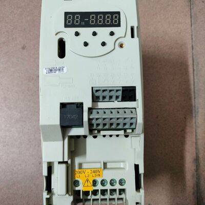 艾默生变频器  SKBD200150  1.5KW  220