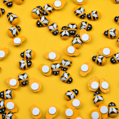 100pcs Mini Wooden Bee DIY Handmade Craft Fridge Wall Sticke