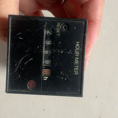 时间计数器HOUR METER  TH241