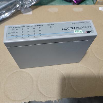 CentreCOM FS705TX快速以太网交换机 实物实拍