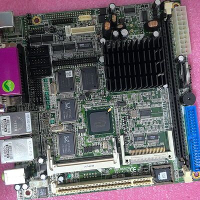 出一张艾讯工控主板 型号SBC86620 Rev.A1-RC