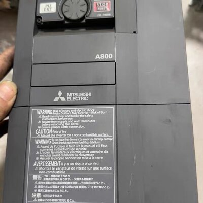 【维修】（议价）变频器A840-00126-2-60，通电报警EV，