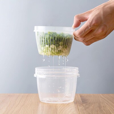 Round Drain Sealed Crisper Box for Ginger Garlic Onion Refri