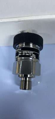 trafag压力传感器 8298.77.2317 全新现货议价