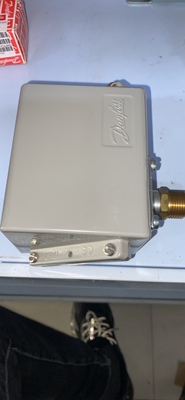 Danfoss丹佛斯KPS 81 060L3149压力开关全新现货议价