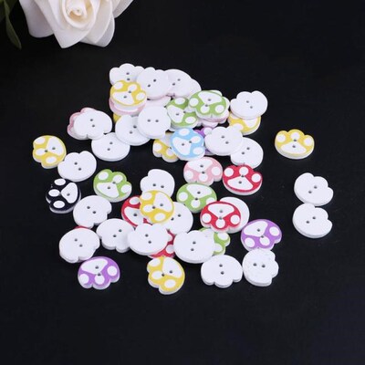 50pcs Wooden Cartoon Footprint Buttons 适用于 Sewing Graffit