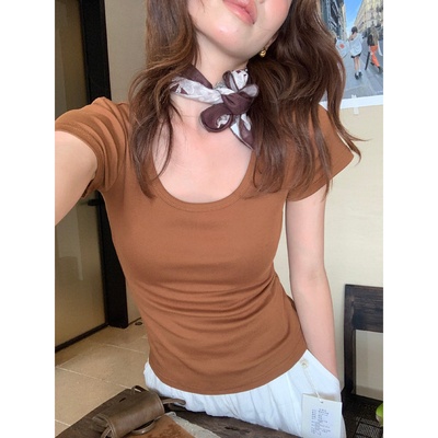 柠檬绿茶-春季新款简约百搭U领修身短袖T恤10178