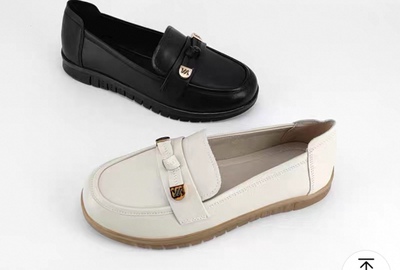 意尔康女鞋2025新款真皮豆豆鞋女单鞋软底皮鞋妈妈鞋5164AB08902Y