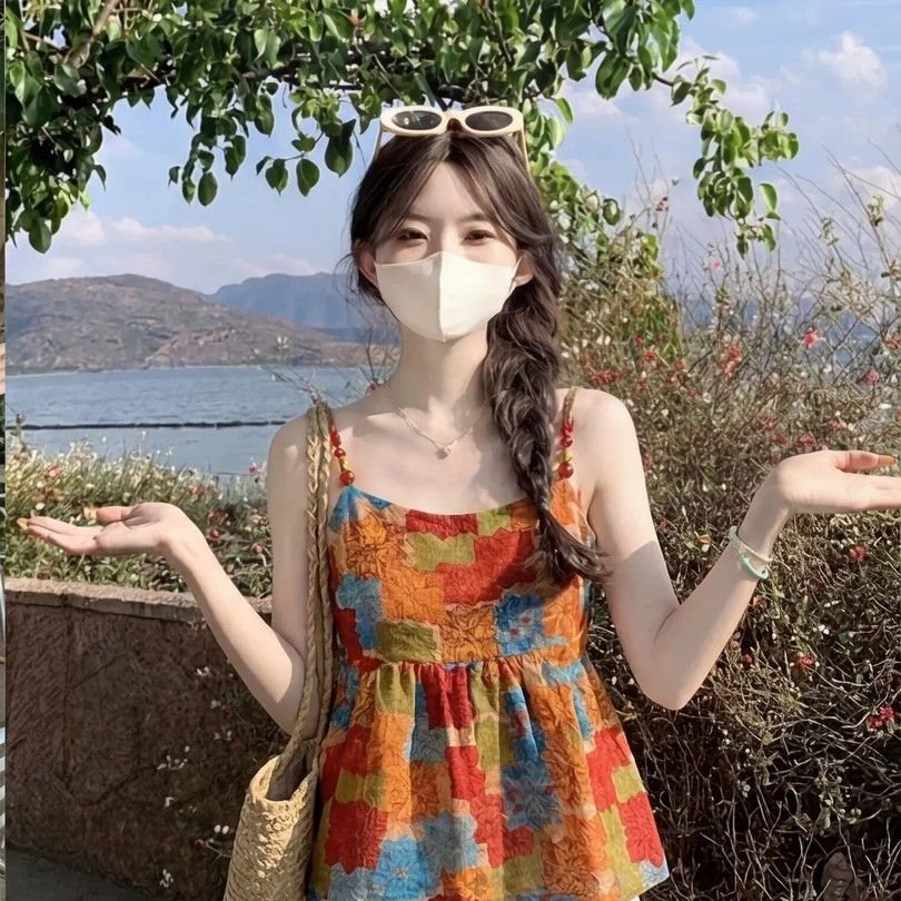 彩色油画印花吊带背心女夏新款外穿多巴胺甜美减龄无袖上衣设计感