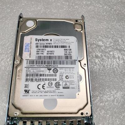 IBM 90Y8873 600G 10K SAS 6G 2.5 90Y8872 90Y8876 拆机原装硬盘