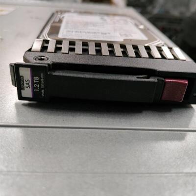 HP/惠普 J9F48A 787648-001 1.2T SAS 10K 12G 2.5寸 MSA2040硬盘
