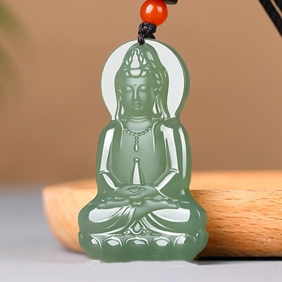 和田玉观音头吊坠本命年